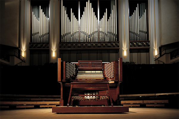 SYMPHONY NOTES - Arbus Magazine